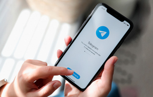 ЦРУ забороняє своїм аналітикам користуватися месенджером Telegram, – Bloomberg
