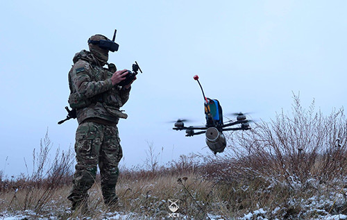 Завдяки FPV-дронам та БпЛА Україна повністю контролює 10-15 км вглиб ...