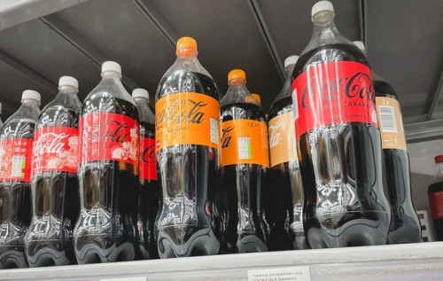 "Добрый Cola" та "Rich тоник": у Росії вигадали назви для напоїв, які ...